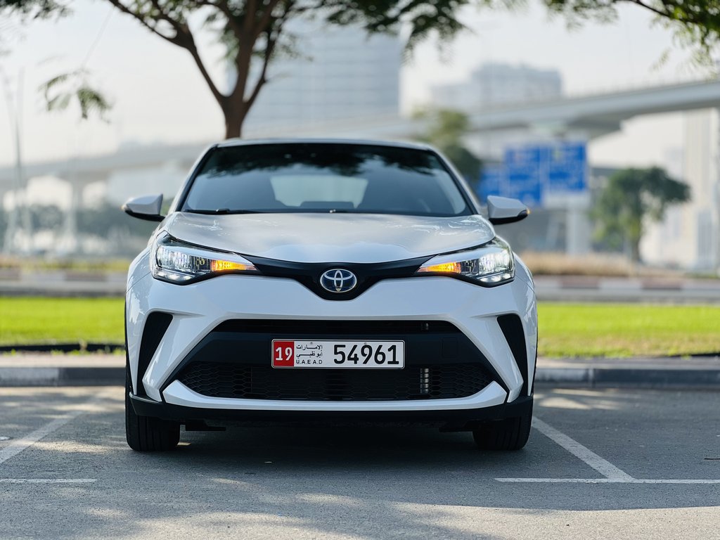 Toyota C-HR #8425 Rental in Dubai, UAE TakeCars.com