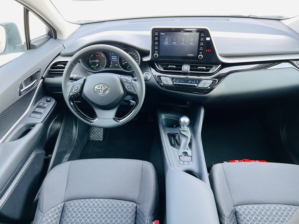 Toyota C-HR #8425 Rental in Dubai, UAE TakeCars.com