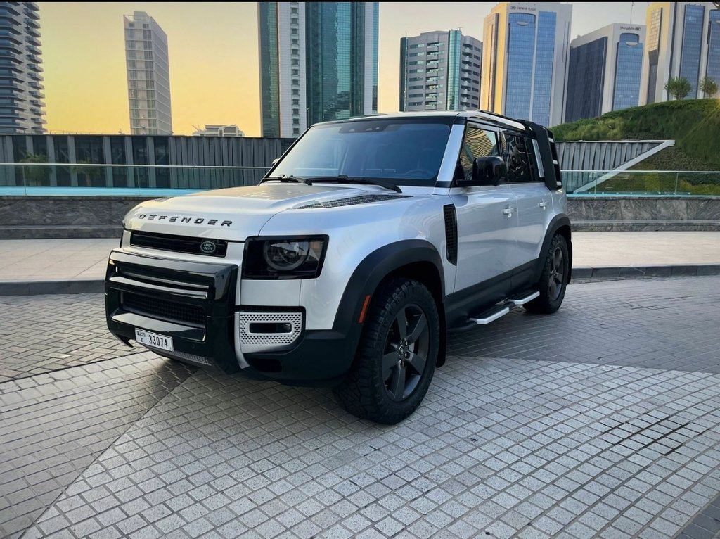 Land Rover Defender Rental in Dubai, UAE TakeCars.com